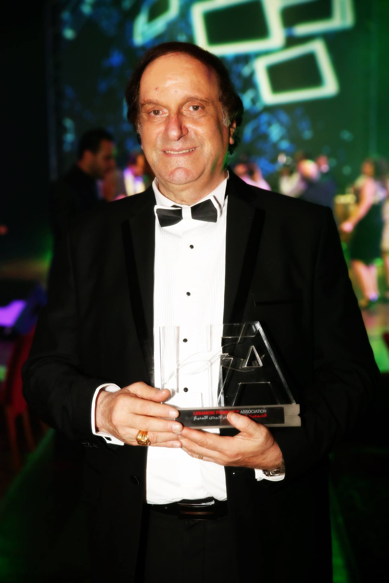 Goldorak pleure l'interprète de son générique en Arabe, Sami Clark est ...